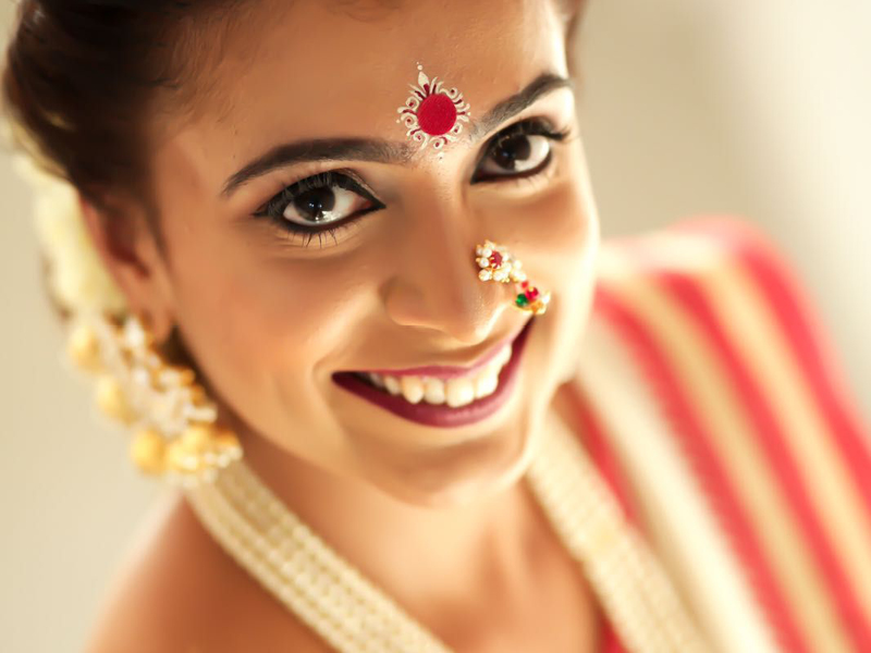Beauty of the 'bindi' | Muscat Daily| Oman News |Business | Sports ...
