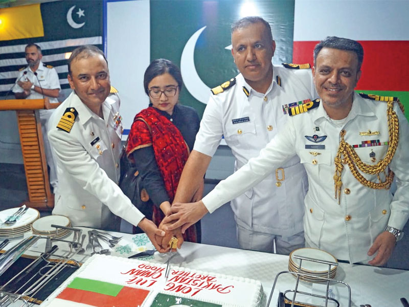 Pakistan Navy ship visits Port Sultan Qaboos | Muscat Daily| Oman News ...