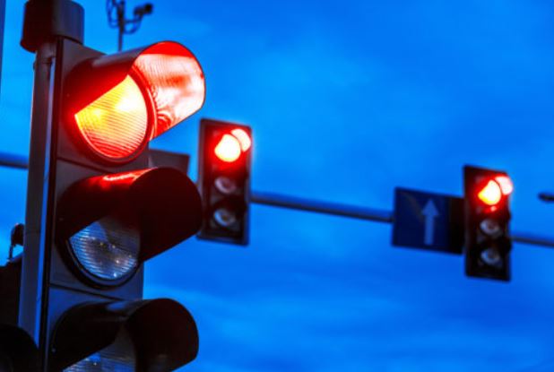 Red light jumping violations down by 67 per cent: ROP | Muscat Daily ...