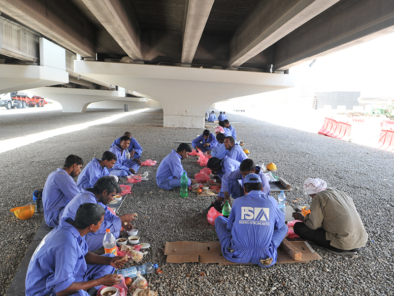 Mid-day break for outdoor workers begins on June 1 | Muscat Daily| Oman ...