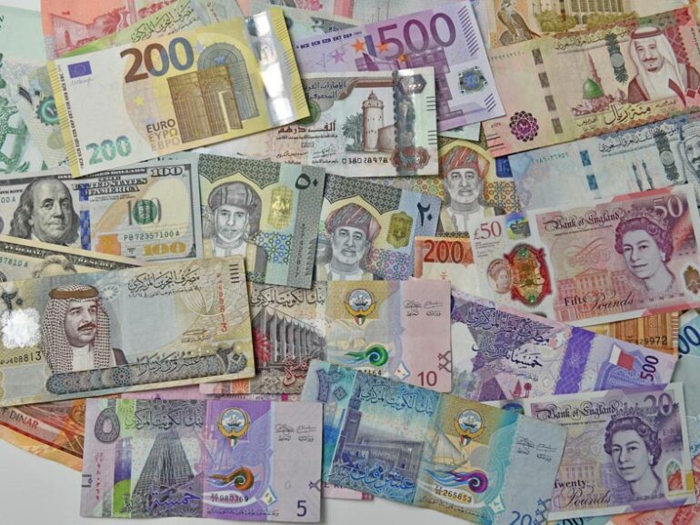 Rising oil prices, reform momentum improve fiscal outlook for GCC states