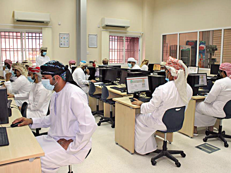 Over 23,000 citizens employed in first six months of 2022 | Muscat ...