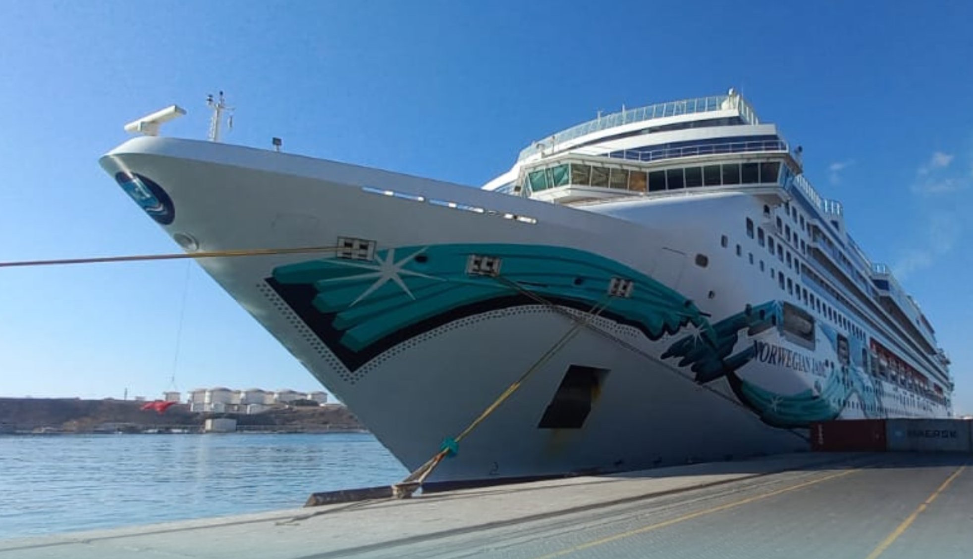 Cruise ship brings over 2,500 tourists to Salalah