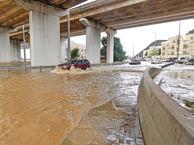 Residents, businessmen call for better drainage in Muscat