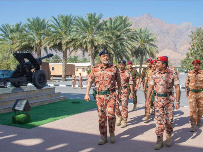 H M Sultan Haitham visits Sultan of Oman’s Artillery