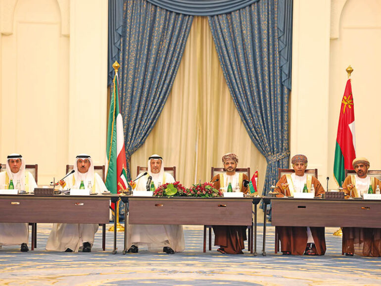 Oman, Kuwait hold meet to advance bilateral ties