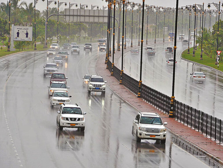 Rains to lash parts of Oman today: CAA