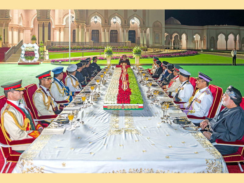 H M Sultan Haitham hosts dinner on SAF Day