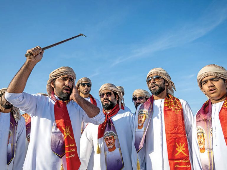 Citizens welcome H M Sultan Haitham in Musandam