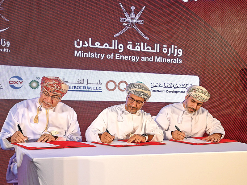 MEM signs agreements for 11 major projects of RO5mn