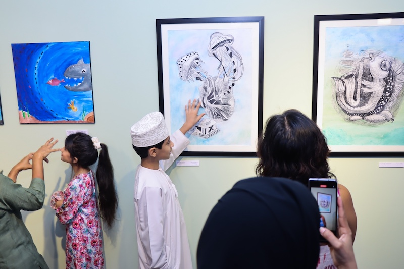 Children artists in Oman convey 'emotions of the oceans'