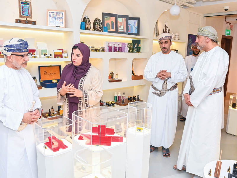 New digital service launched to support Omani craftsmen, SMEs