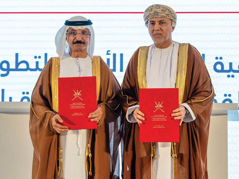 Oman, UAE sign deal to develop SEZ in Mahdah