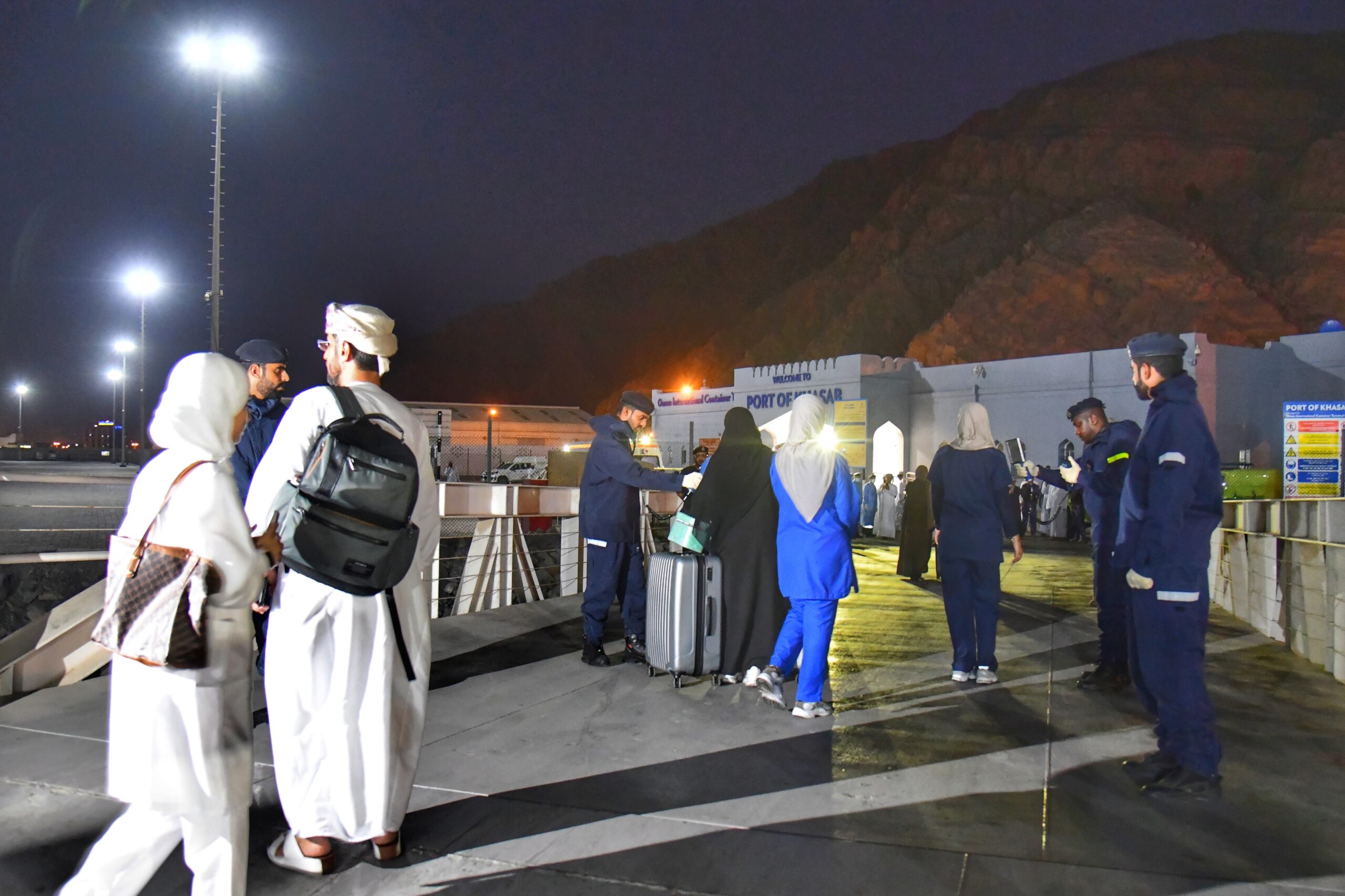 313 Omani citizens repatriated from Iran in coordinated effort