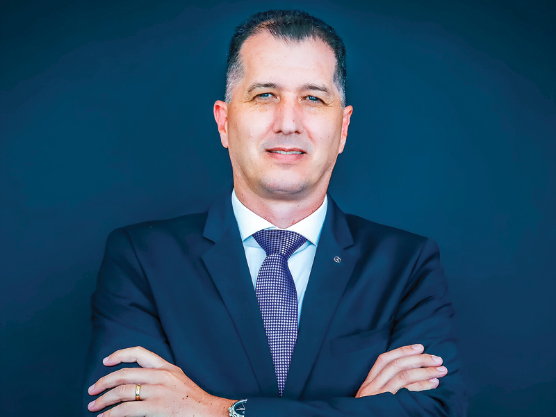 Mercedes-Benz Oman: Redefining luxury experience through trust and ...